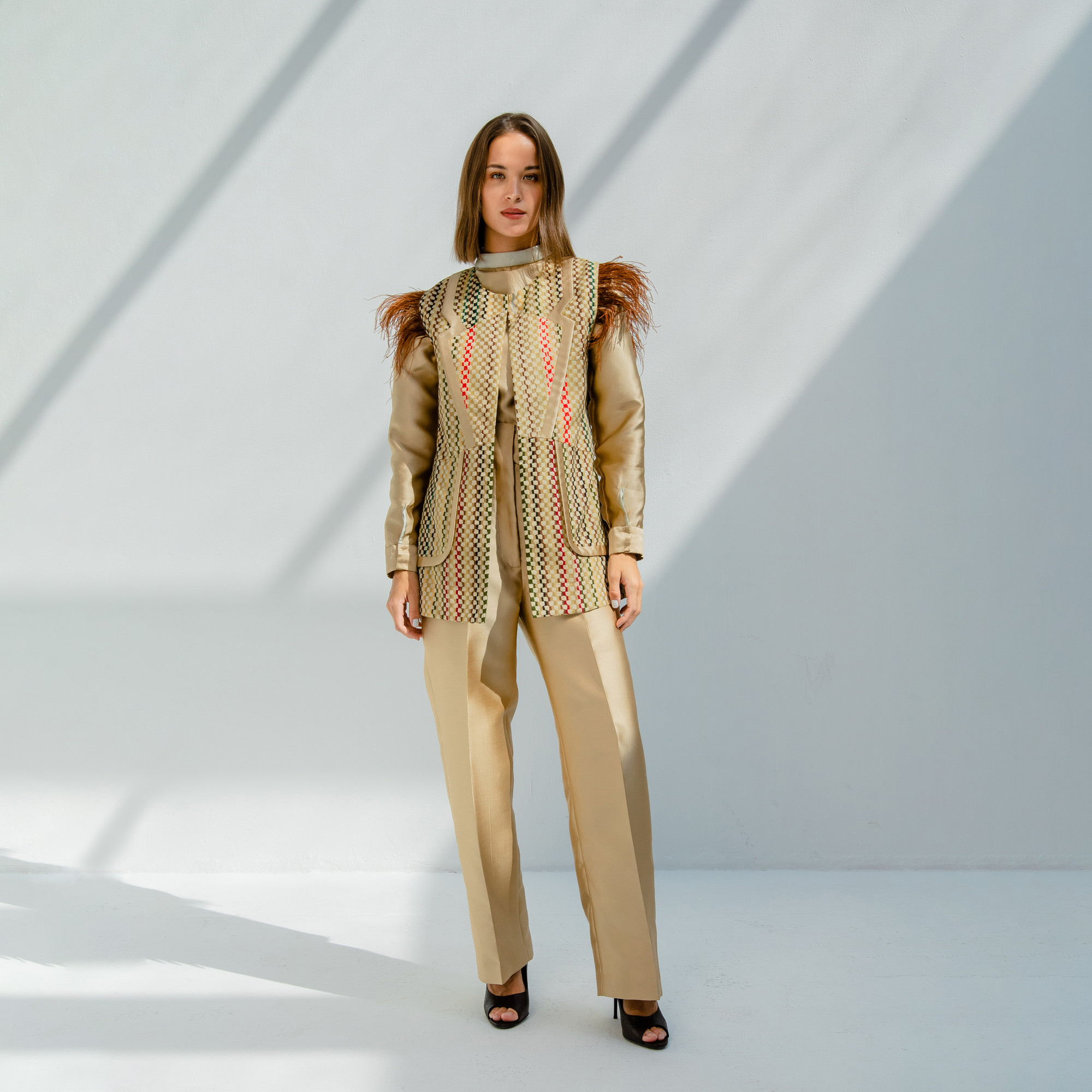 Lara Ali Brand | HOME